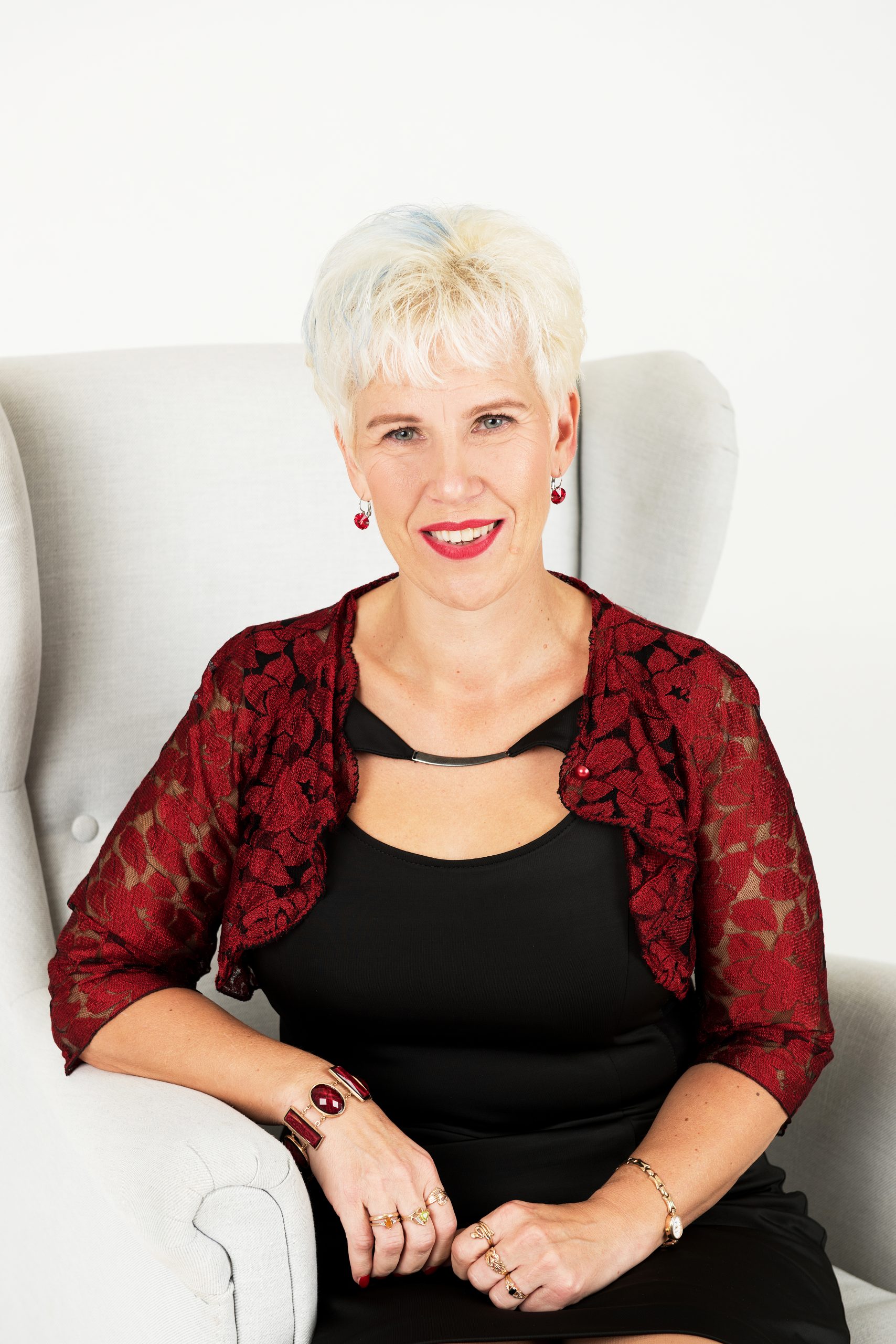 Eda Konts - EPKA